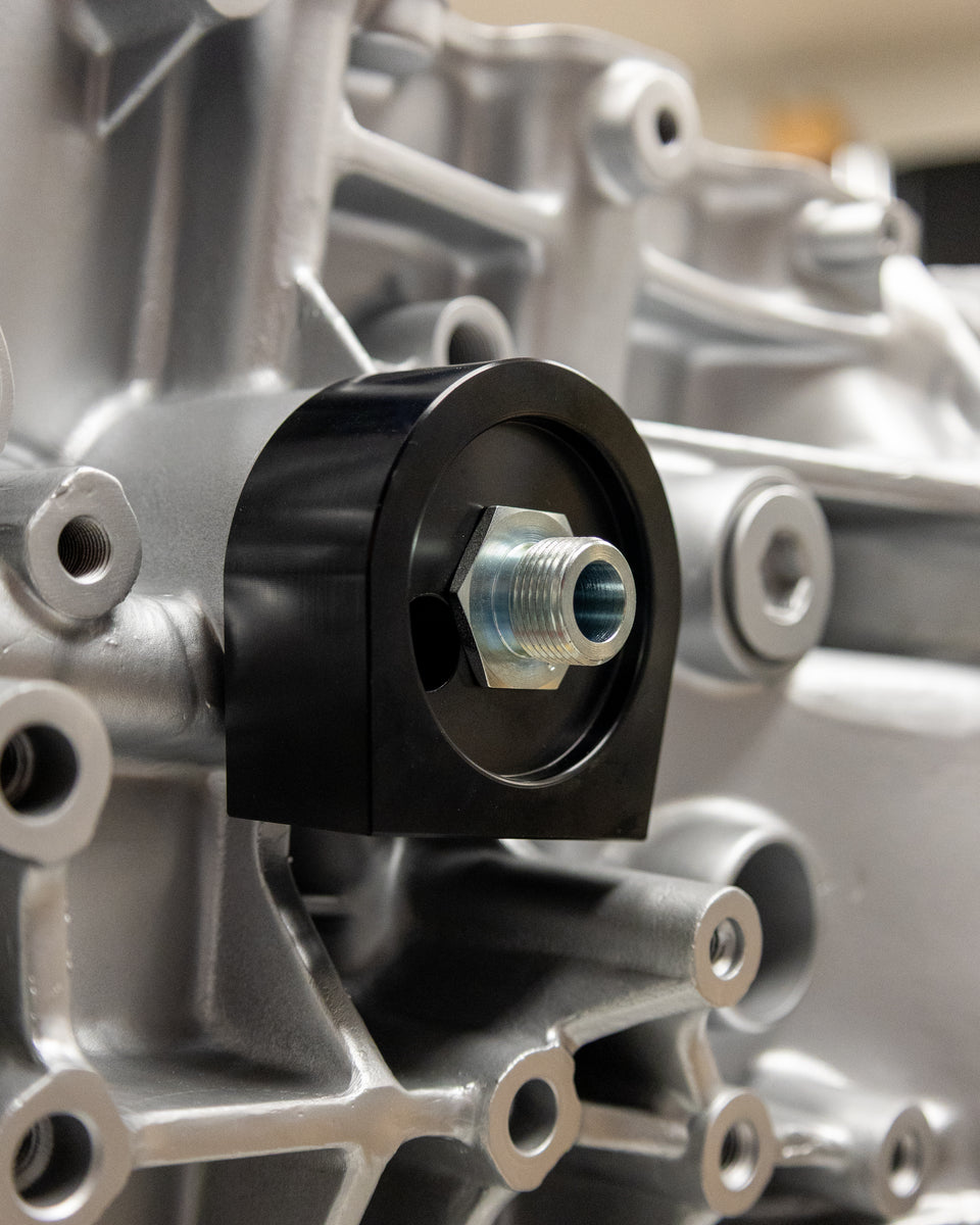 Accusump Oil Accumulator – 4 Piston Racing